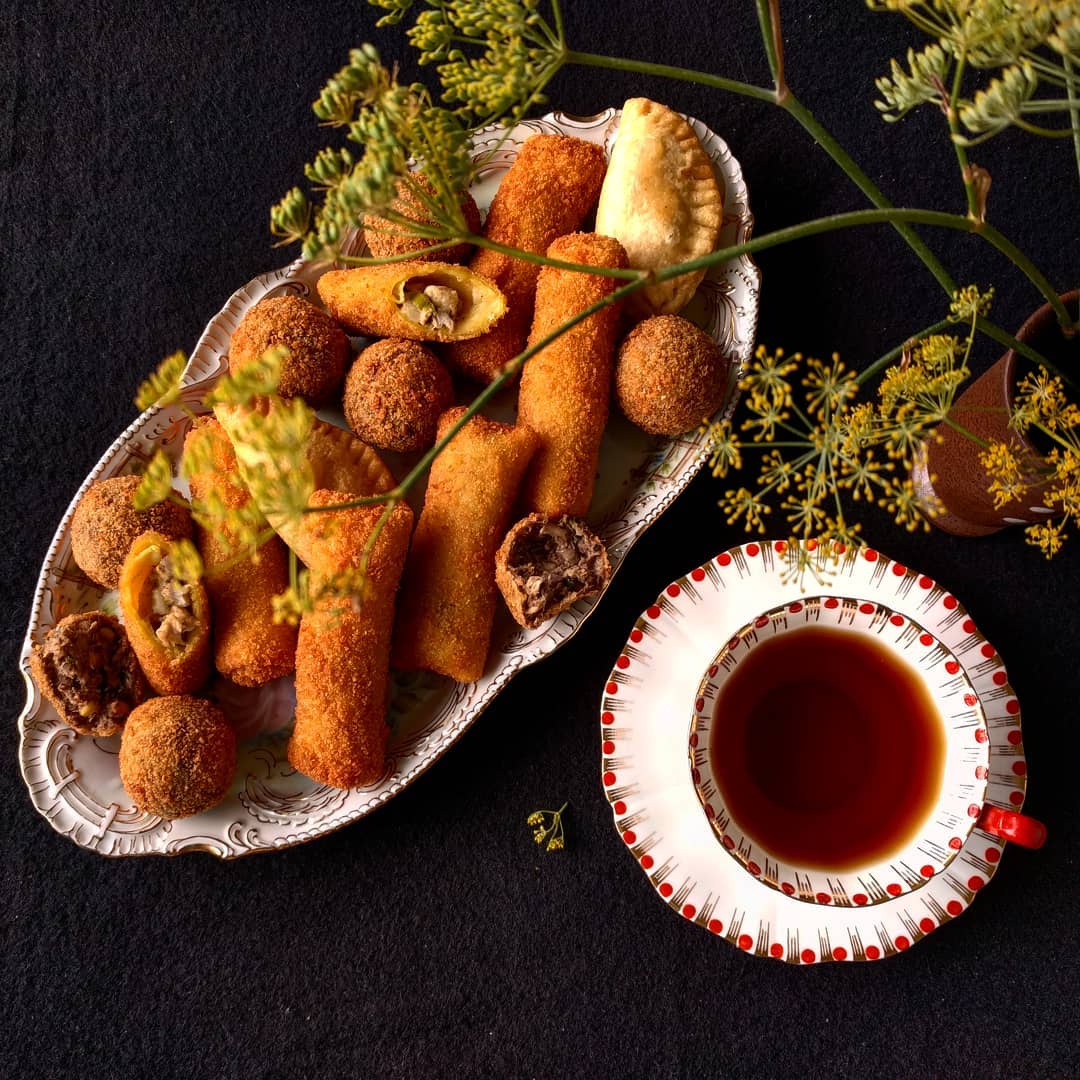 Srilankan Food – Ultimate Must Try Dishes | SriLankan Chic Holidays